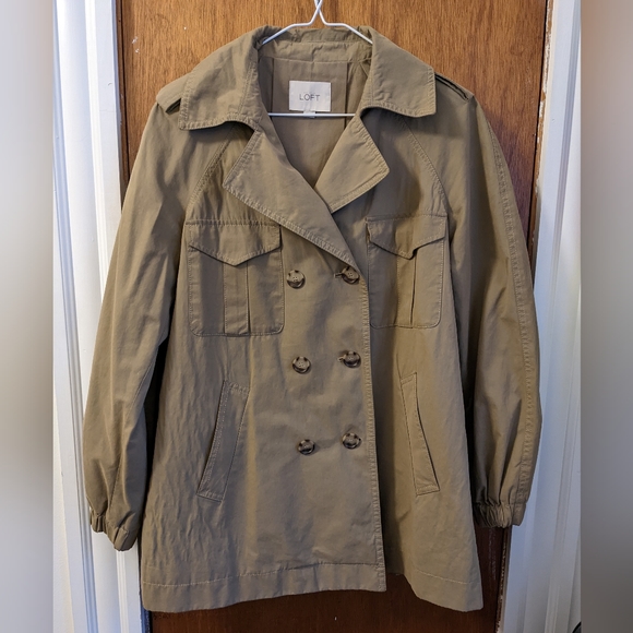 LOFT | Jackets & Coats | Loft Light Trench Coat | Poshmark